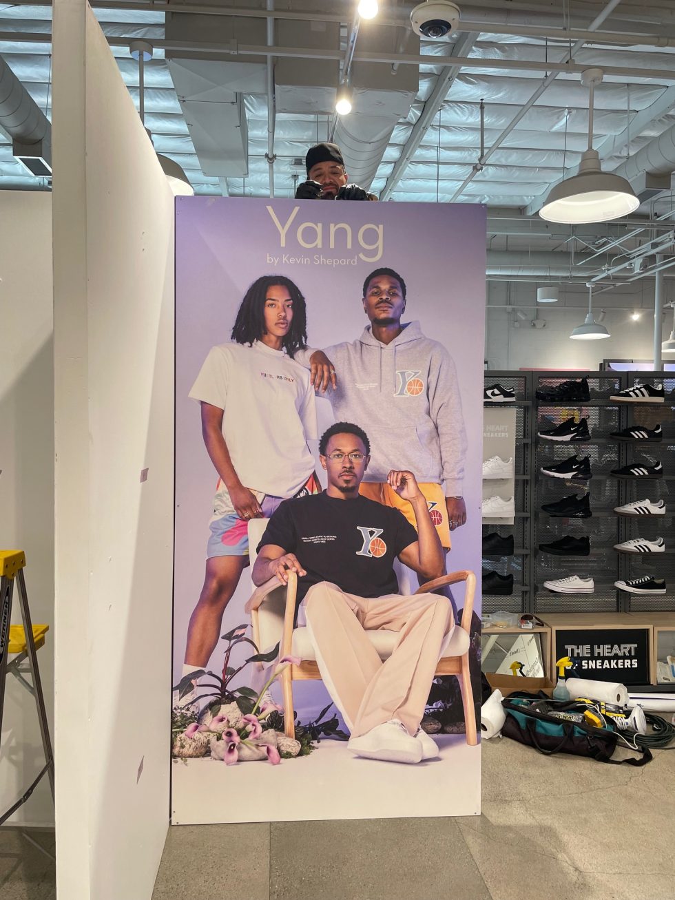 Coroplast signs and corrugated plastic signs - Step and Repeat Los Angeles